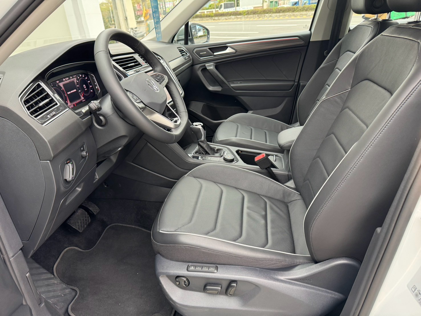 福斯原廠認證中古車 Tiguan Allspace 330 TSI Elegance Premium